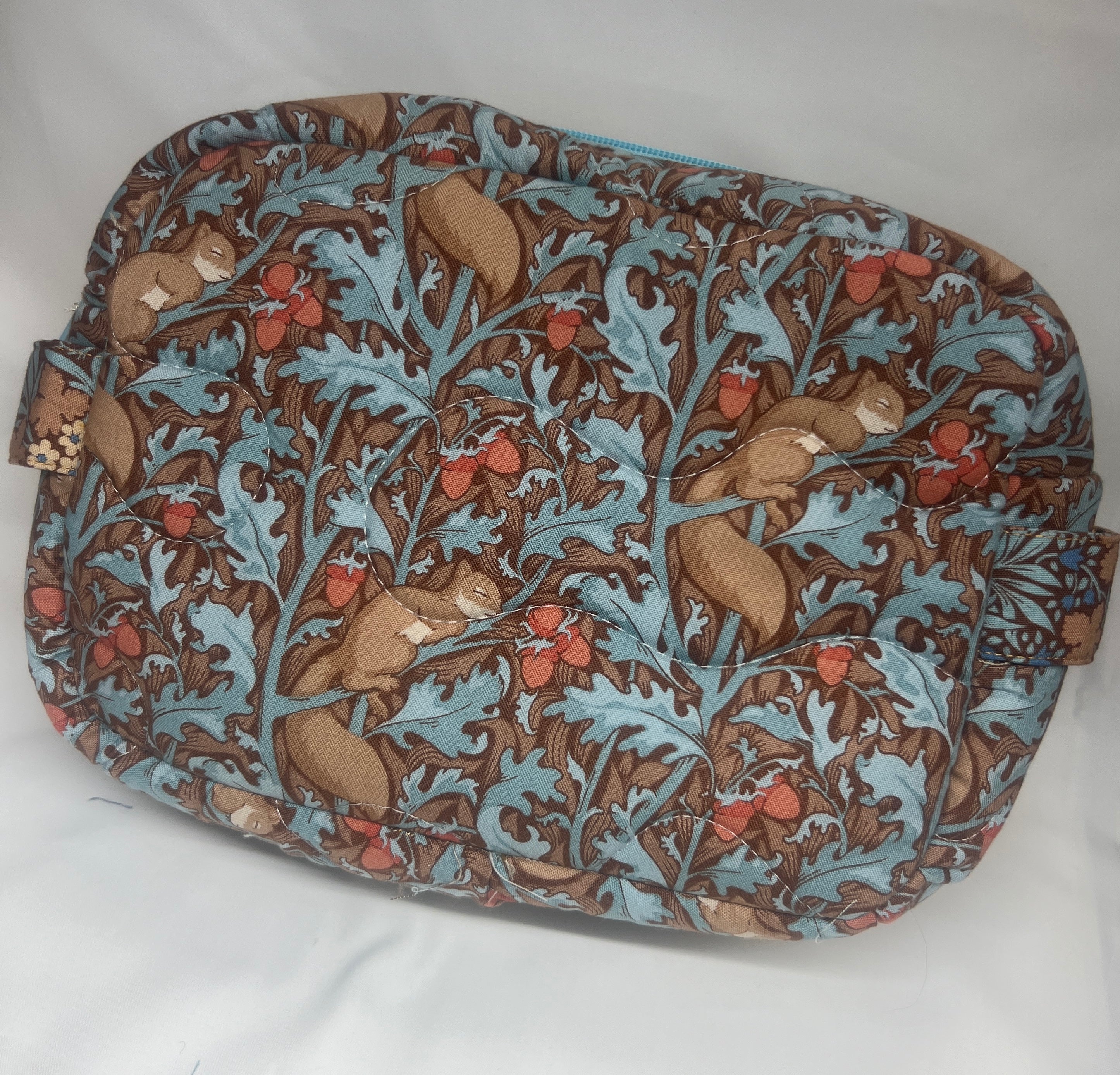 By Annie Project Easy Does It Bag Kit Tilda Hibernation – Christie's ...